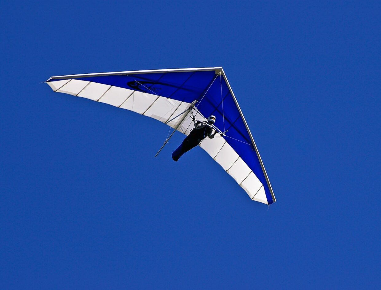 New Zealand’s Best Beaches For Hang Gliding: A Beachgoer’s Guide ...