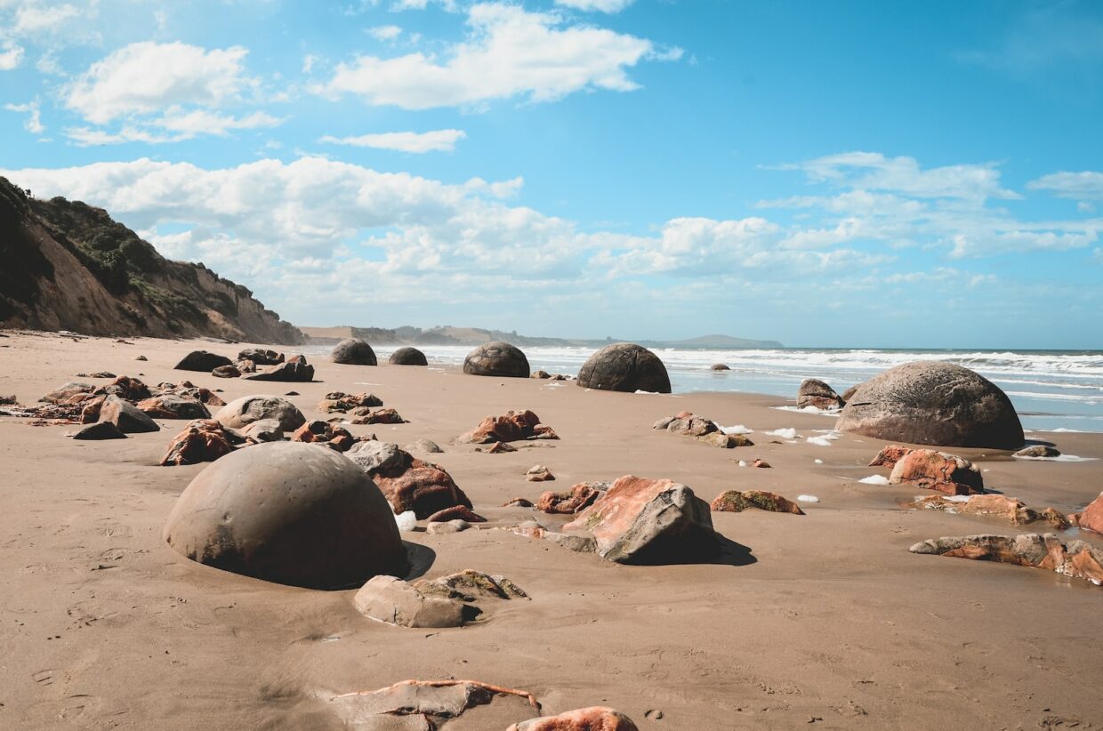 The Ultimate Guide To Visiting The Moeraki Boulders » Localbase